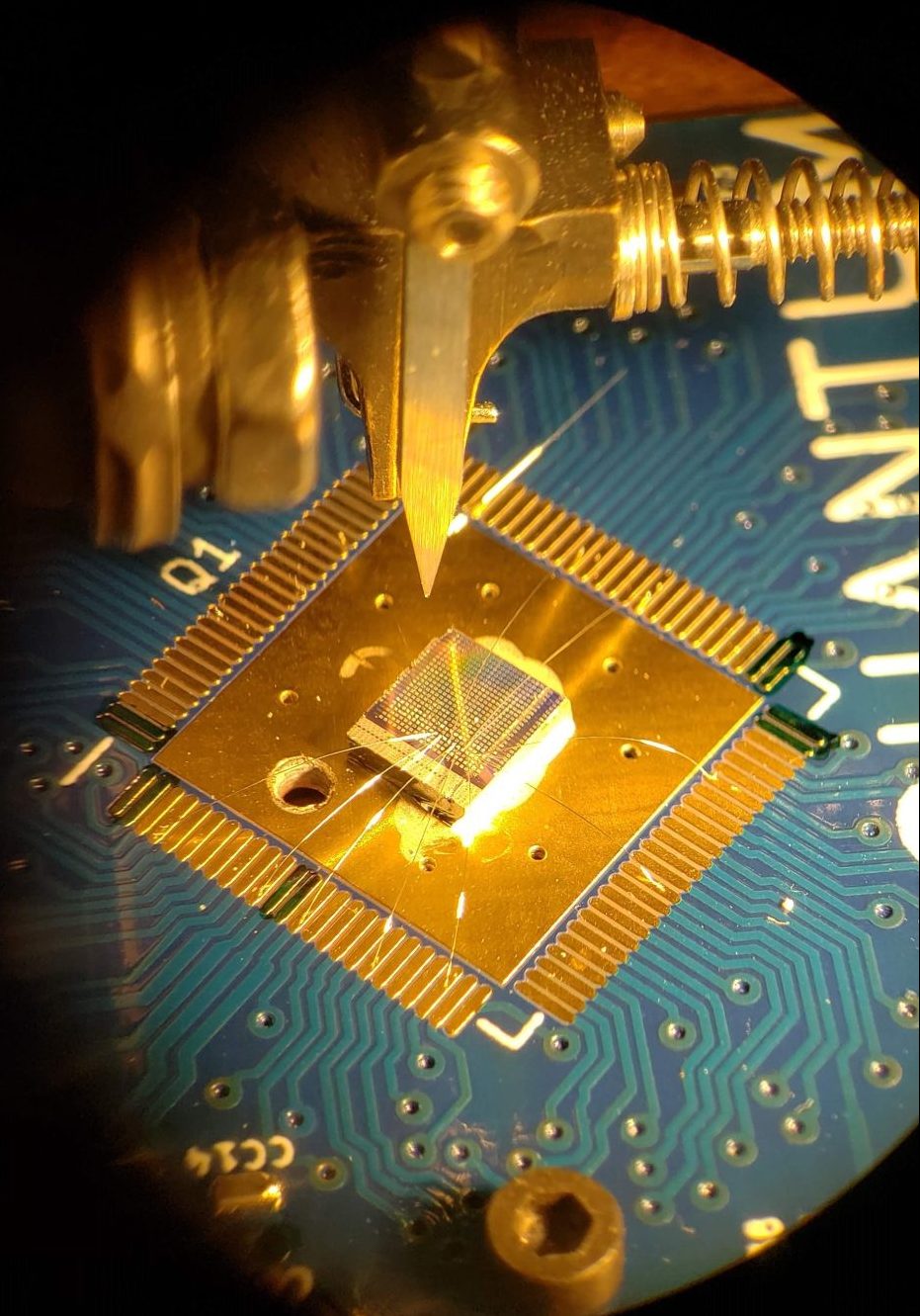 Gold at (almost) absolute zero: We took a tour of a quantum lab | Sifted